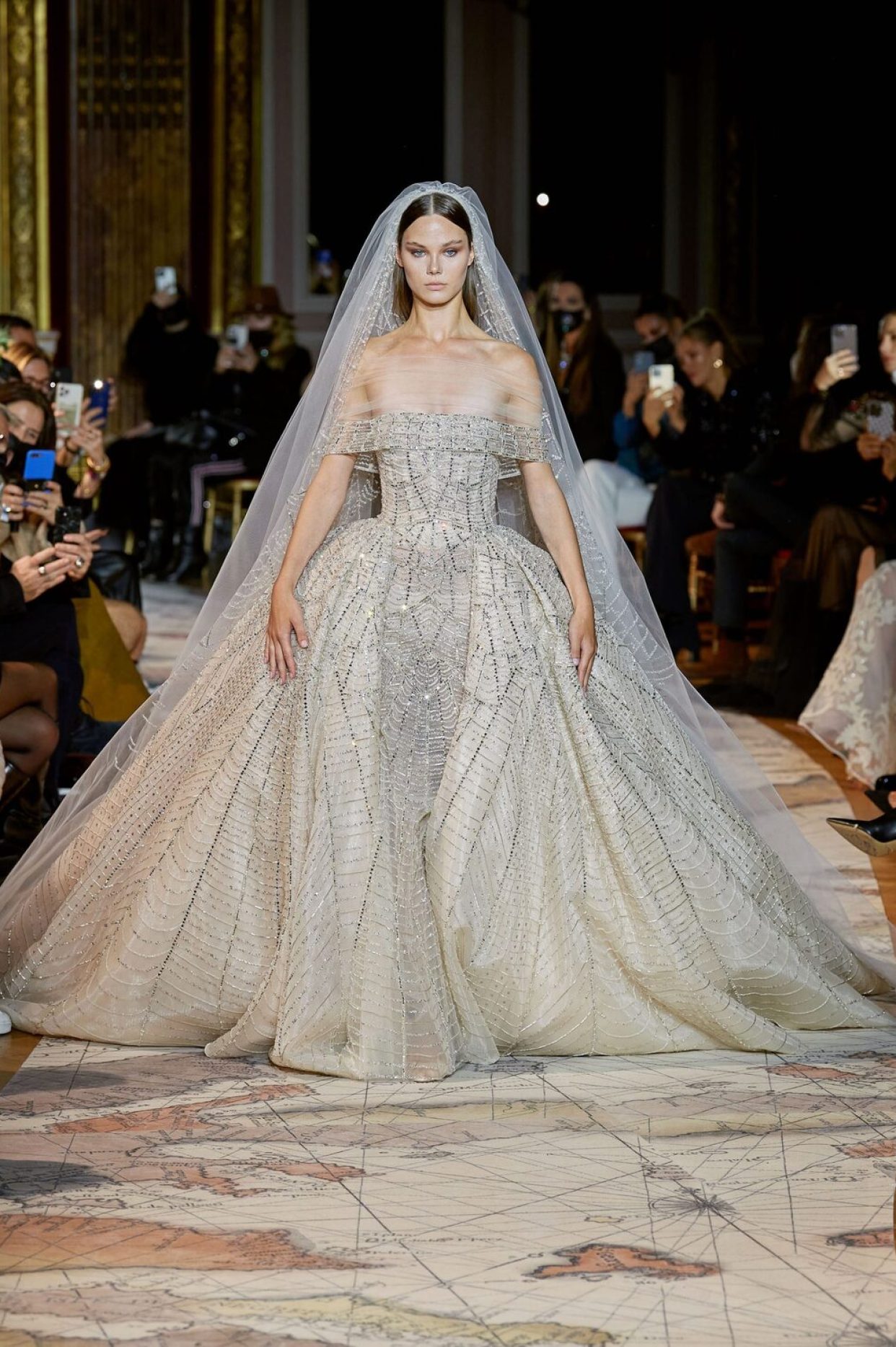 WedLuxe Media ~ Luxury weddings through a global lens of fashion ...