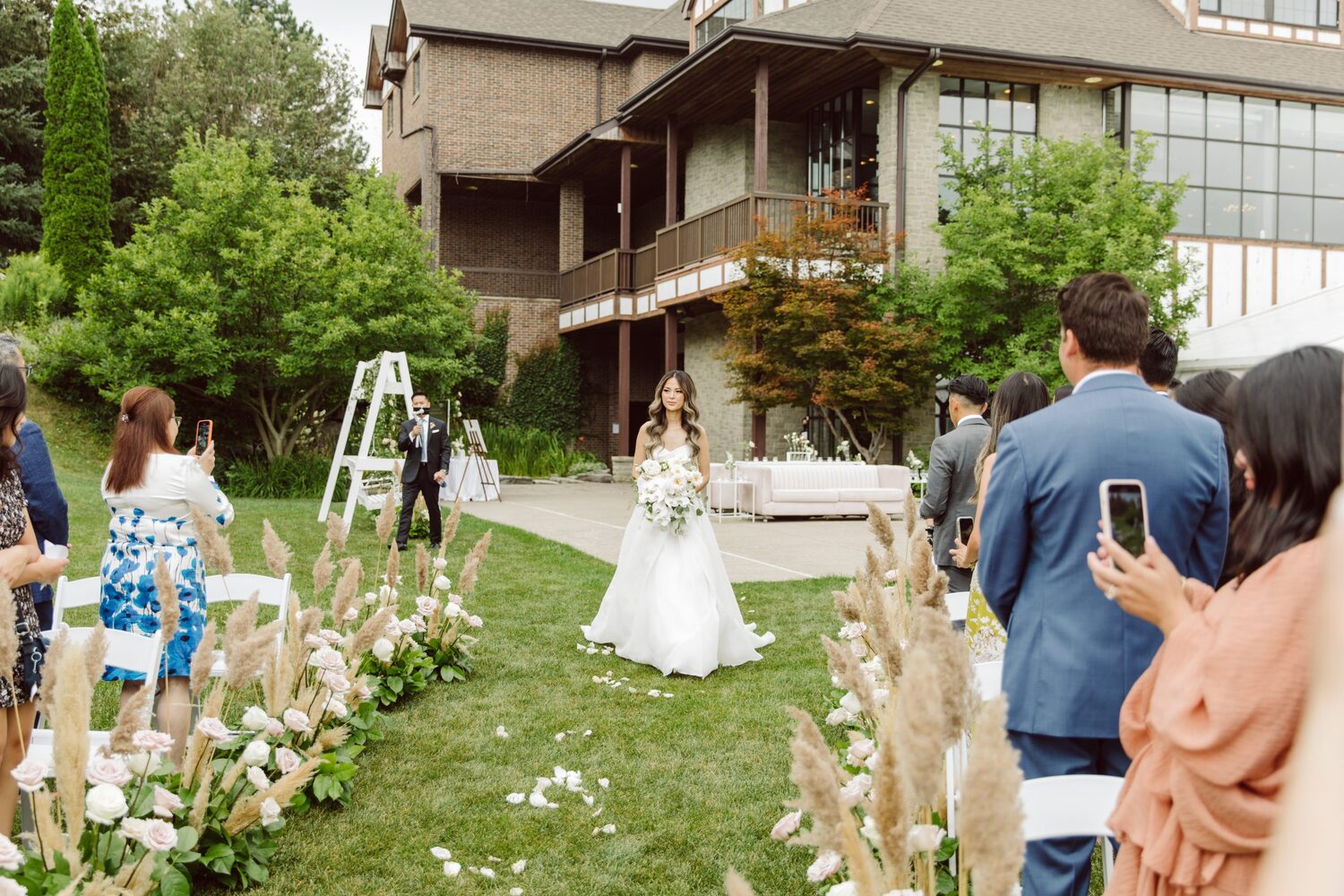 michelle + brian (26) ~ WedLuxe