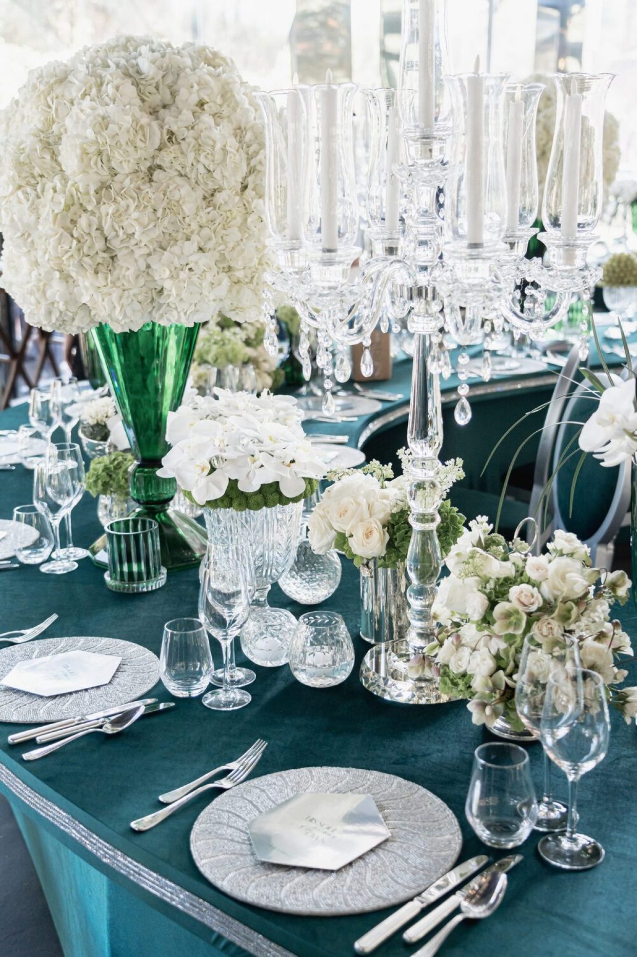 Features ~ WedLuxe Media