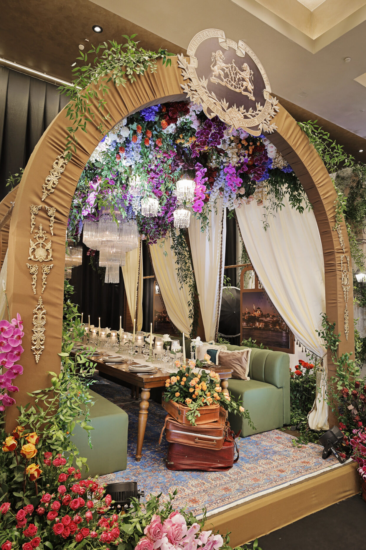 The WedLuxe Show Returns: Integrating AI Technology into Event Design ...
