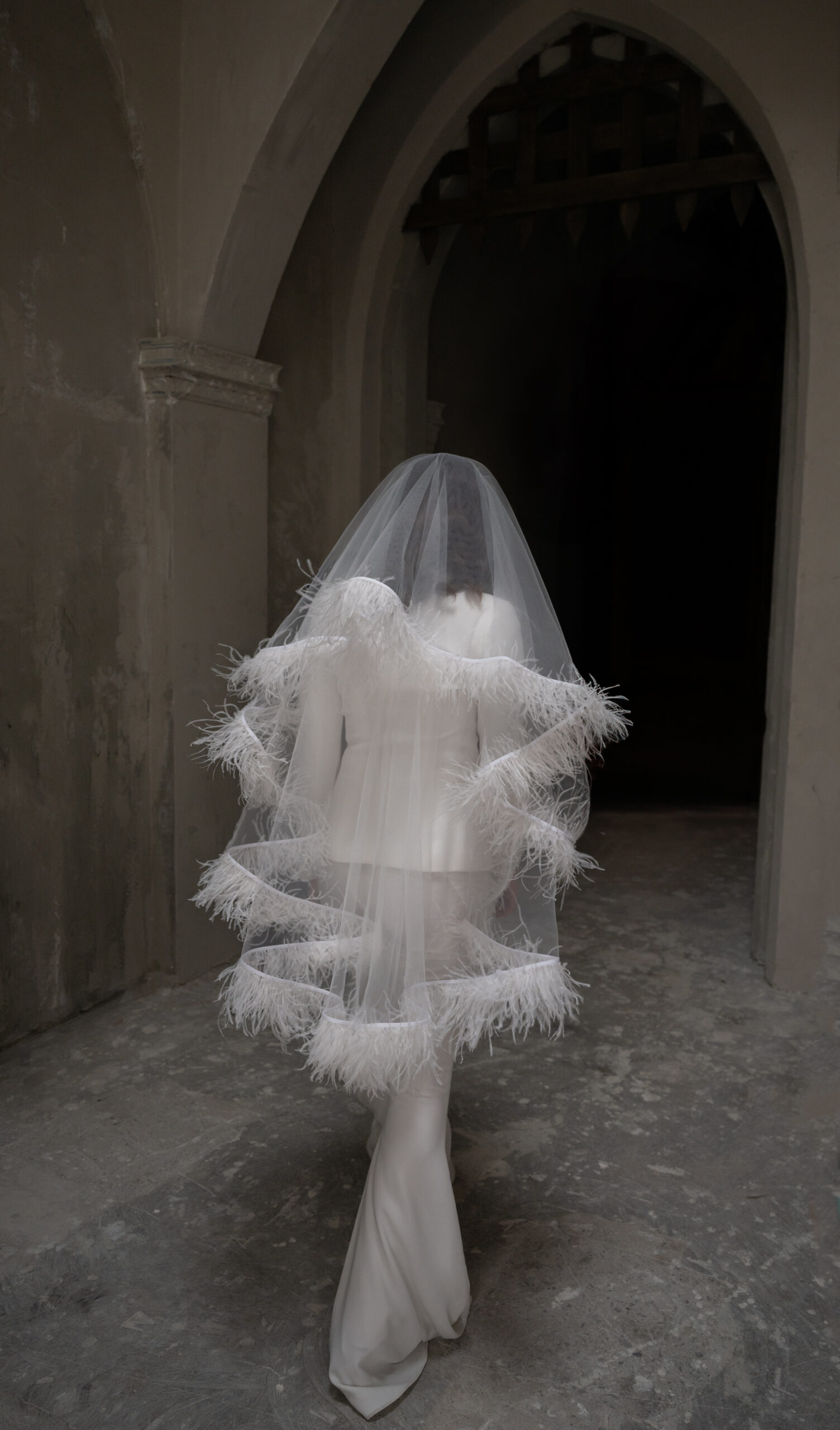 feathers-frills-wedding-trend-toronto119 ~ WedLuxe Media