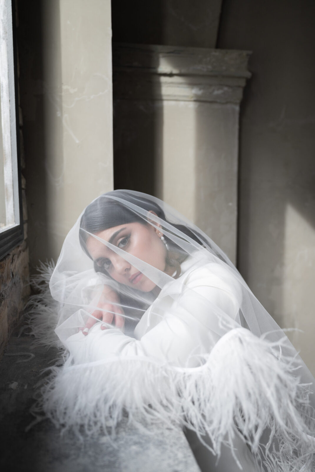 The Feathers & Frills Trend x Wedding Inspiration ~ WedLuxe
