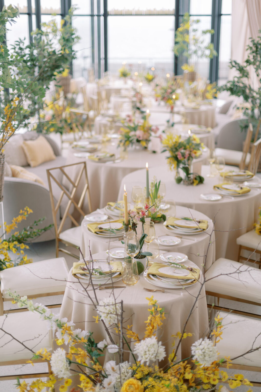 Hello Sunshine: A Modern Spring Wedding With Pops Of Yellow ~ WedLuxe