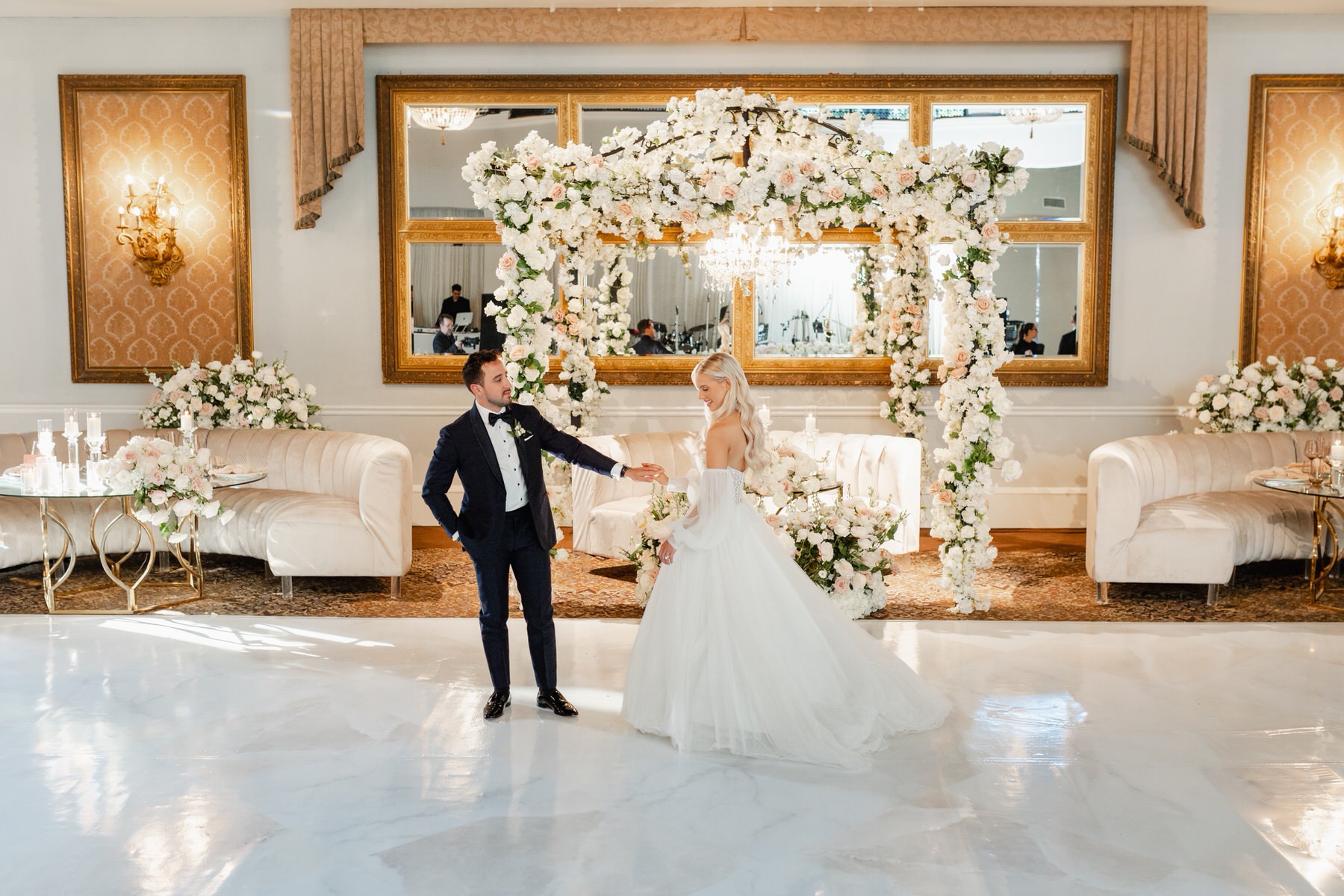 dasha-andrew-wedding-at-liberty-grand-wedluxetoronto-14 ~ WedLuxe Media