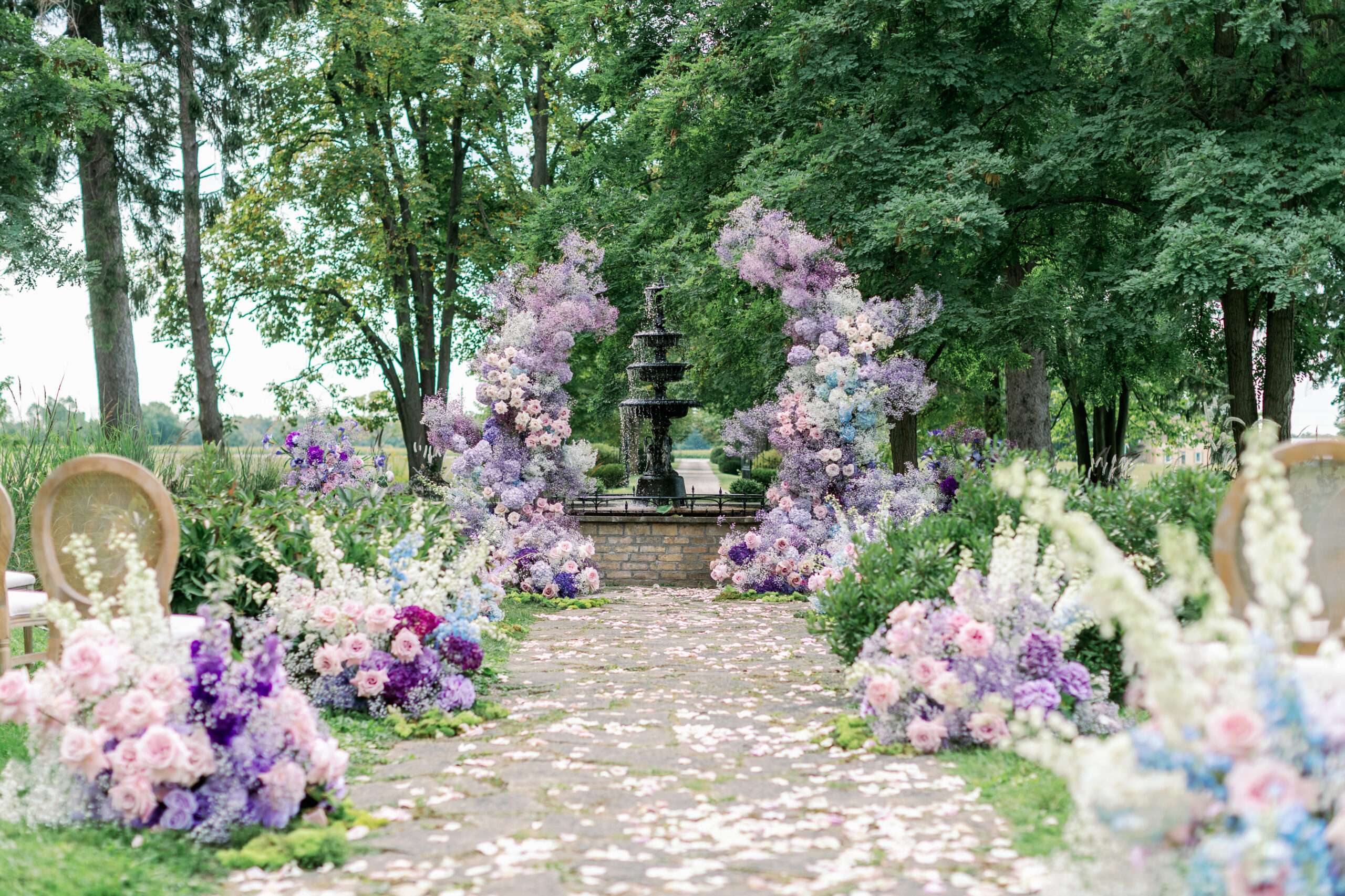 an-enchanting-midsummer-nights-dream-wedding-at-lune-186049 ~ WedLuxe