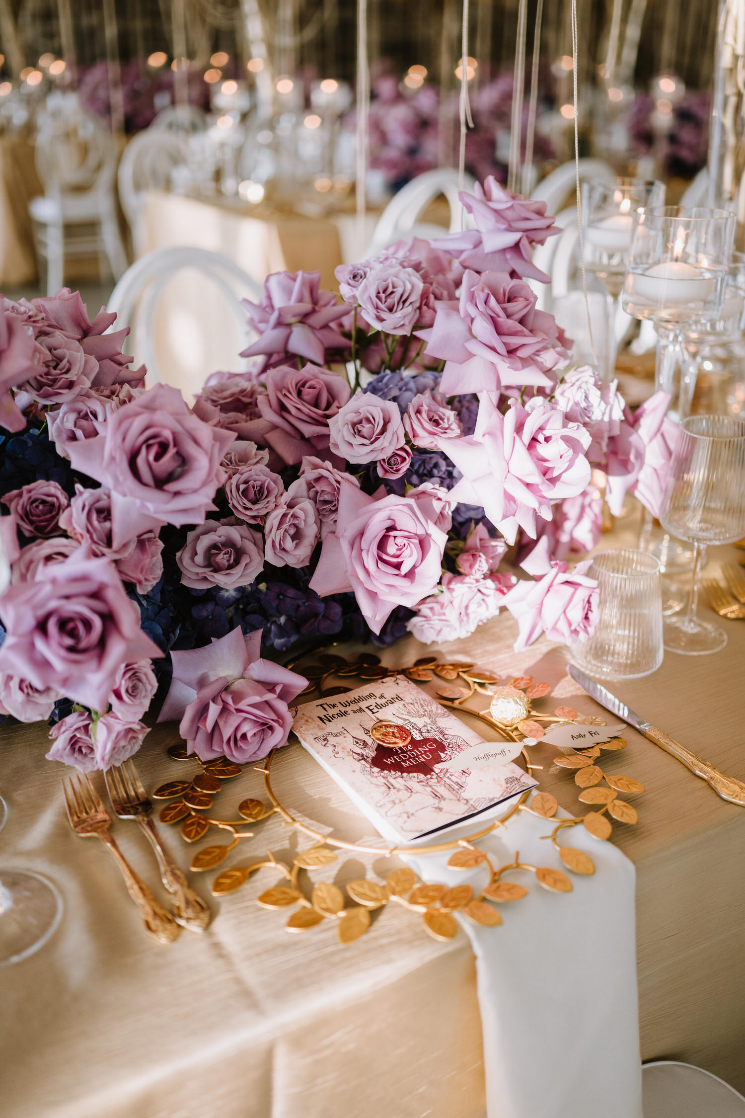 A table set for a Great Gatsby and Harry Potter-inspired wedding ...