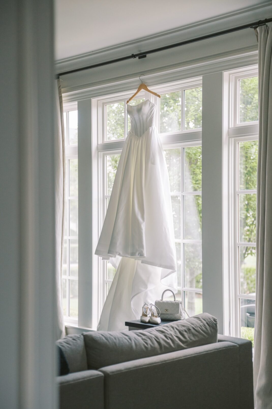 Zach Werenski and Odette Peters’ Timeless Wedding at New Albany Country ...